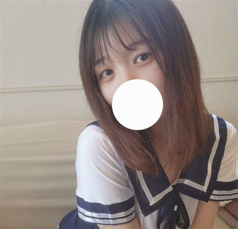 Sakuralove18直播表演 Chiccams