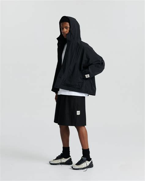 Tech Jacket Black Earls Collection