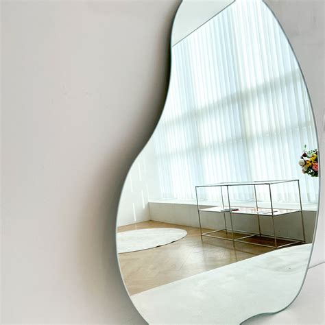 아워프레임 스톤 비정형 반신 인테리어 거울 아워프레임