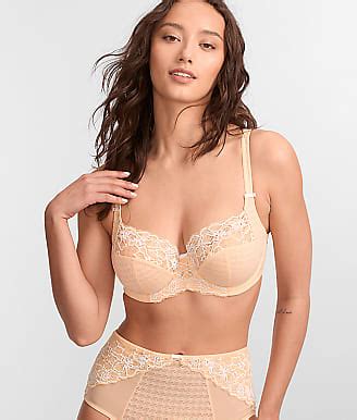 32g Breast Size