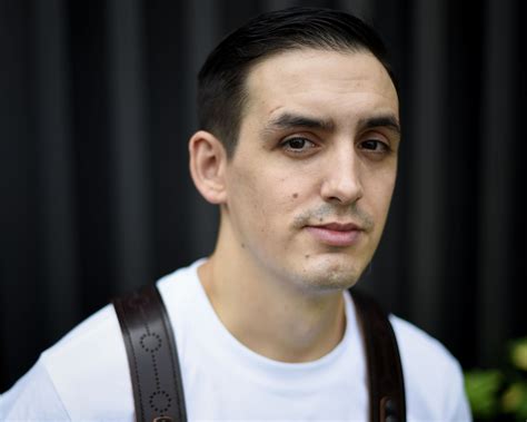 Mackenzie Rosss Instagram Twitter And Facebook On Idcrawl