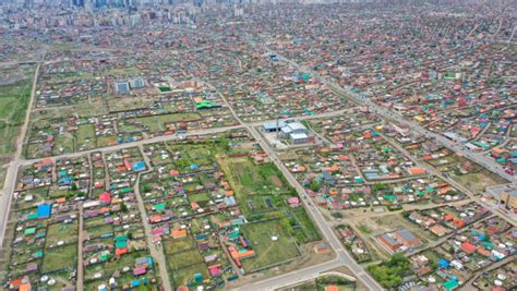 Гэрээ байгуулсан 487 иргэний нөхөн олговрыг олгож нийт 21 га газрыг