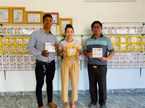 អគ្គនាយកក្រុមហ៊ុនភ្នំទ្រទ្រង់ហ៊ានផ្ដល់ប្រាក់ខែ៥០០០ដុល្លារជូនអ្នកមានសមត្ថភាពខ្លាំងអាច Live