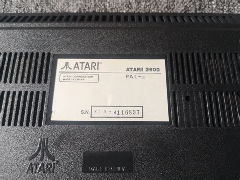 Atari 2600 Jr [cib] 3 Controller Console Consola De Videojuegos 4 En La Caja Original