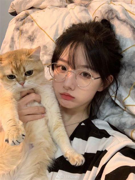 Pin Oleh She G Di Pov Idea Gadis Estetika Orang Cantik Gadis Cantik