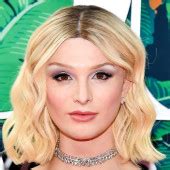 Dylan Mulvaney Nude Pictures Onlyfans Leaks Playbabe Photos Sex Scene Uncensored