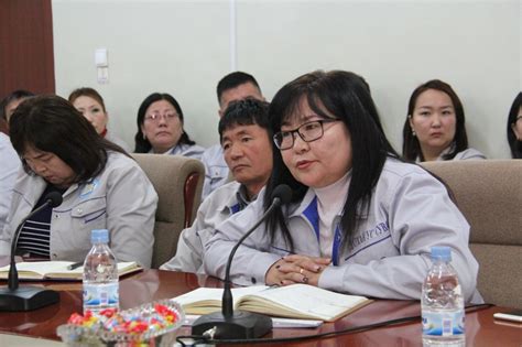 “ДАРХАН УС СУВАГ” ХК ИЙН ҮЙЛ АЖИЛЛАГААТАЙ ТАНИЛЦЛАА