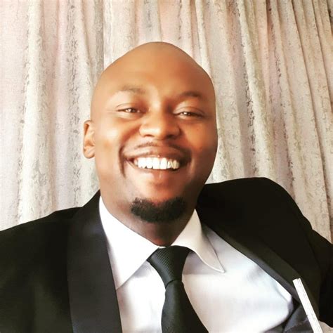 Agent Profile For Lwando Ngcakani