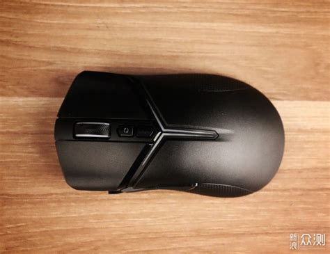 更强的性能 联想拯救者m7无线游戏鼠标体验原创新浪众测