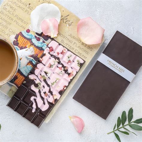 Шоколадные плитки Шоколадный бутик French Kiss Шоколадные конфеты рецепты Шоколад
