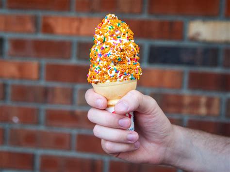 I Tried The 4 Most Popular Dairy Queen Dip Cones This Is The One Ill