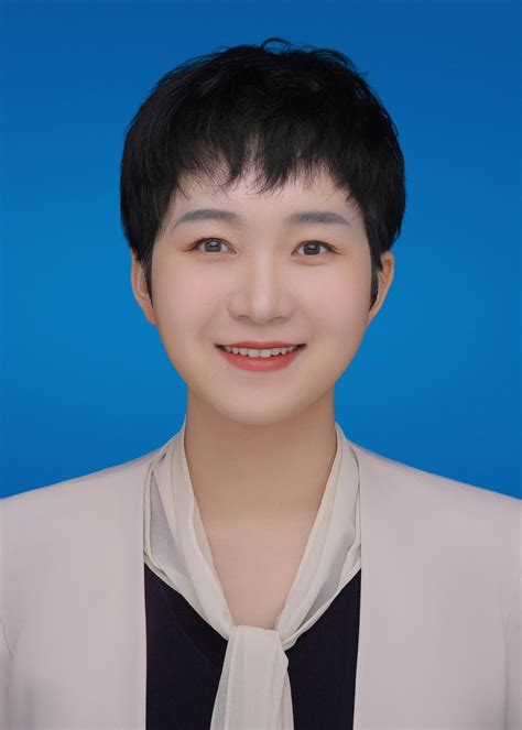 姜牧君 蚌埠医科大学 药学院