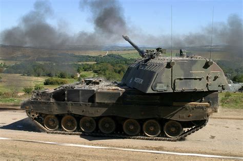 Panzerhaubitze 2000 Pzh 2000 Bundeswehr Lexikon