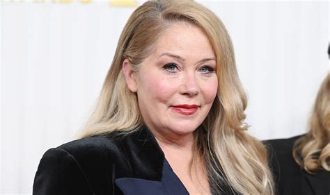 Inside Christina Applegates Diagnosis As Star Won T Return To Camera Celebrity News