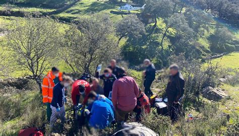 Trasladado En Helicóptero Tras Un Accidente En Un Paraje Extremeño De