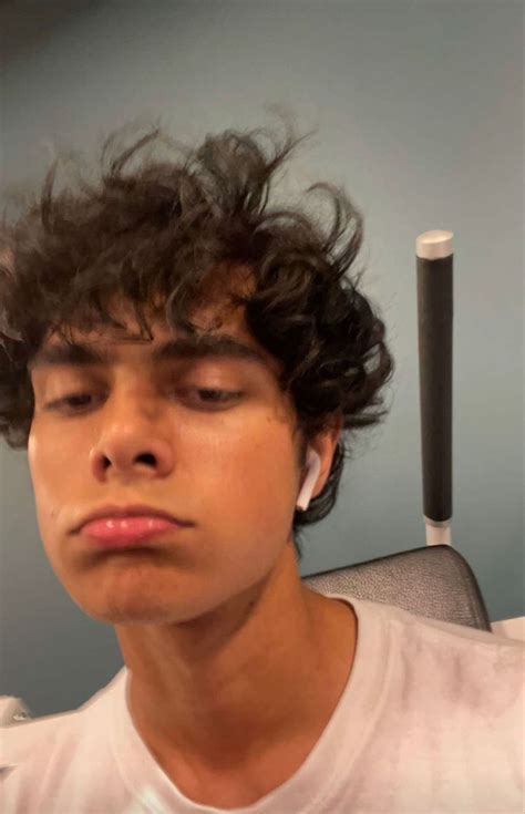 Ravi Singh Pretty People Guy Fits Beautiful Person