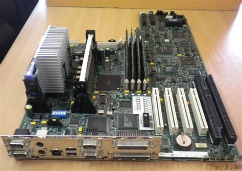 IBM Netfinity FRU H Mainboard Intel Pe