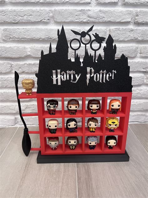 Хари Потър поставка стойка за Киндер фигурки с метла Modelino Bg