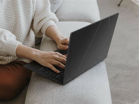 The Asus Zenbook Oled Um Has Built In Ai Engines