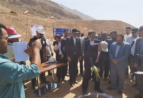 پروژه احداث کارخانه کاغذ سنگی محصول کاغذ سنگی در چرداول کلنگ زنی شد