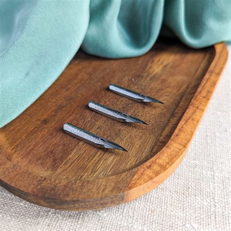 Which Calligraphy Nib Should I Choose