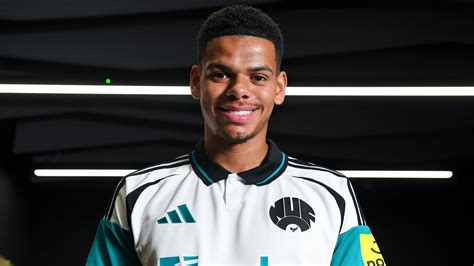 In Pictures Osula Becomes Magpies Latest Recruit Newcastle United
