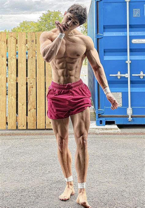 Amazing Male Legs On Tumblr
