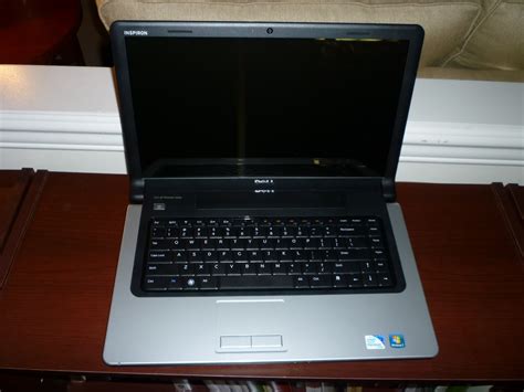 Platinum Laptops Reviews Photos Information Dell Inspiron 15z Thin And Light 15 6 Laptop
