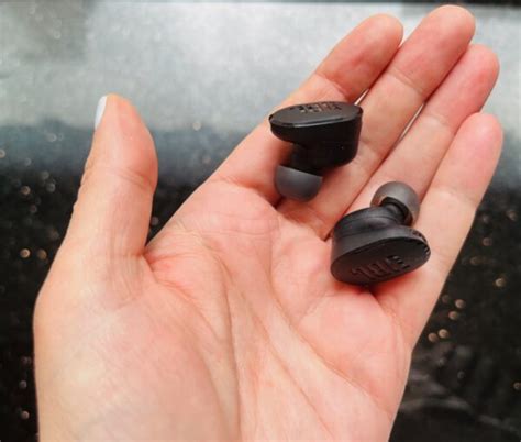 Jbl Tune Buds Review Headphone Dungeon