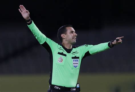 Las Decisiones De César Ramos Que Volvieron A Ser Polémicas En El Rayados Vs León Infobae