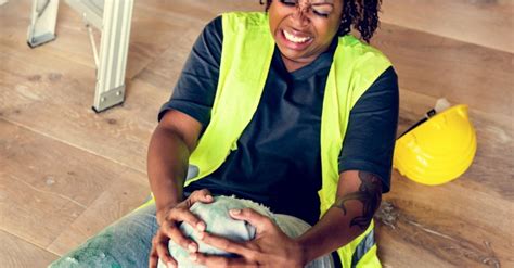 Dislocated Knee Symptoms Causes Diagnosis And Treatment