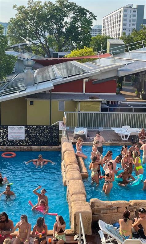 Mom Darwin Darwin Accommodation