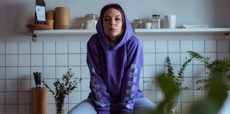 Why Limiting Beliefs Keep You Feeling Stuck In Life And How To Move Forward Jean Walters Yourtango