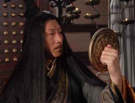 孫臏被龐涓挖去膝蓋骨並在其臉上刻字後來孫臏的報復有多狠 每日頭條