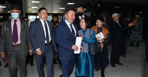 Х Баттулга МОАХ ы 3000 гишүүддээ Улсын Баатар цолны батламж гардууллаа · Dorgio Mn