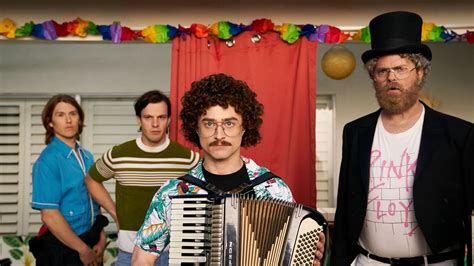 Weird La Biopic Al Yankovic Es La Mejor De Todas Y Tienes Que Verla Gq