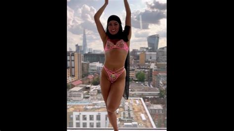 Aaliyah Yasin Teases With A View Xxx Mobile Porno Videos And Movies