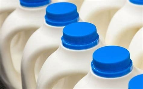 Milk Supplier Aims To Eliminate 10000 Plastic Bottles Per Year