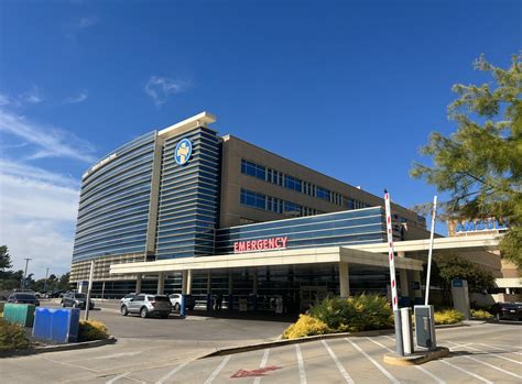 2 Hospital Employees Shot Near Labor And Delivery At Methodist Dallas Medical Center Oak Cliff