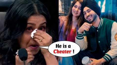 Neha Kakkar S Break Her Silence Confirmed Her Divorce With Rohanpreet