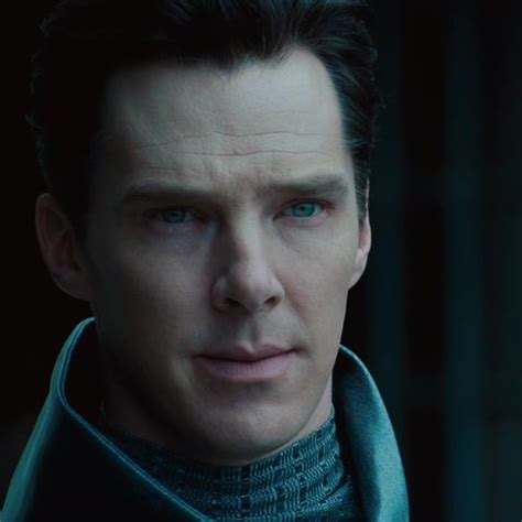 Benedict Cumberbatch Khan Wallpaper