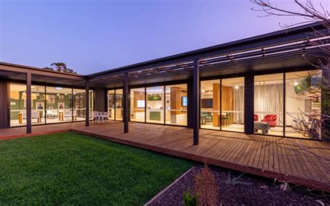 Modular Temporary Structures For Accommodation Spacecube