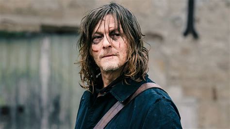The Walking Dead Daryl Dixon Showrunner Breaks Down Season 3s Twist