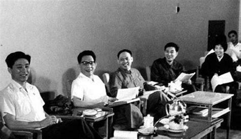 张春桥老照片集：从志得意满到穷途末路新浪图片