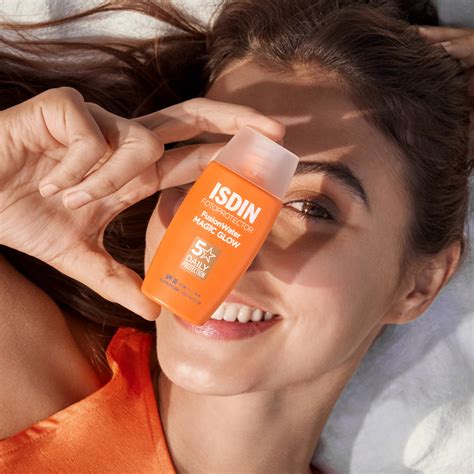 Fusion Water Magic Glow Spf 30 Isdin