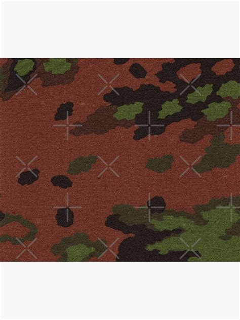 Eichenlaubmuster Spring SS Dotted German Ww2 Camouflage Comforter For Sale By Laskutinova
