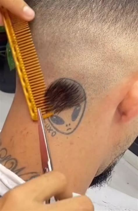 стрижка смешные картинки и другие приколы комиксы гиф анимация видео лучший