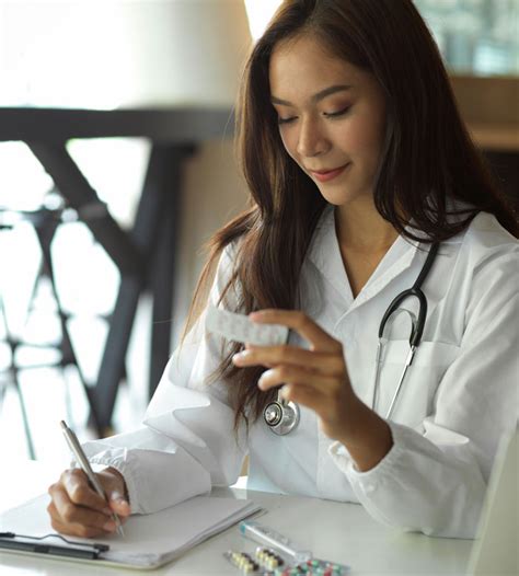 Now Unrecognizable” 30 People Share What Happened To The Prettiest Girl From Their Hs Bored