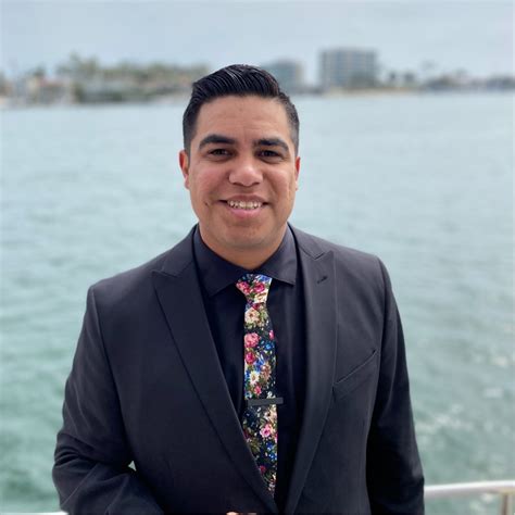 Daniel Castillo Linkedin