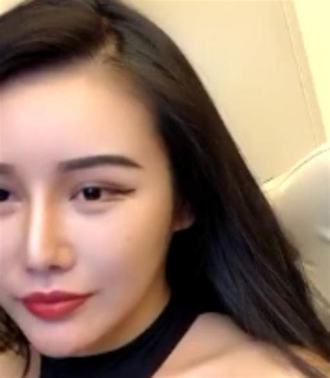 微博极品网红女主播（洋大葱）复出合集 发现者资源网